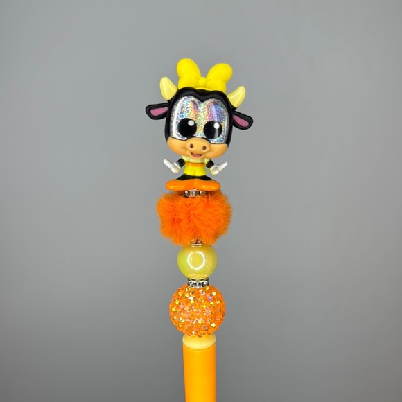Toys | Doorable Pen Clarabelle Cow | Poshmark